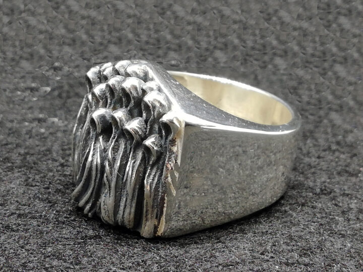 Creepy ghost ring, Gothic jewelry, bikers ring Jewelryrider - JewelryRider